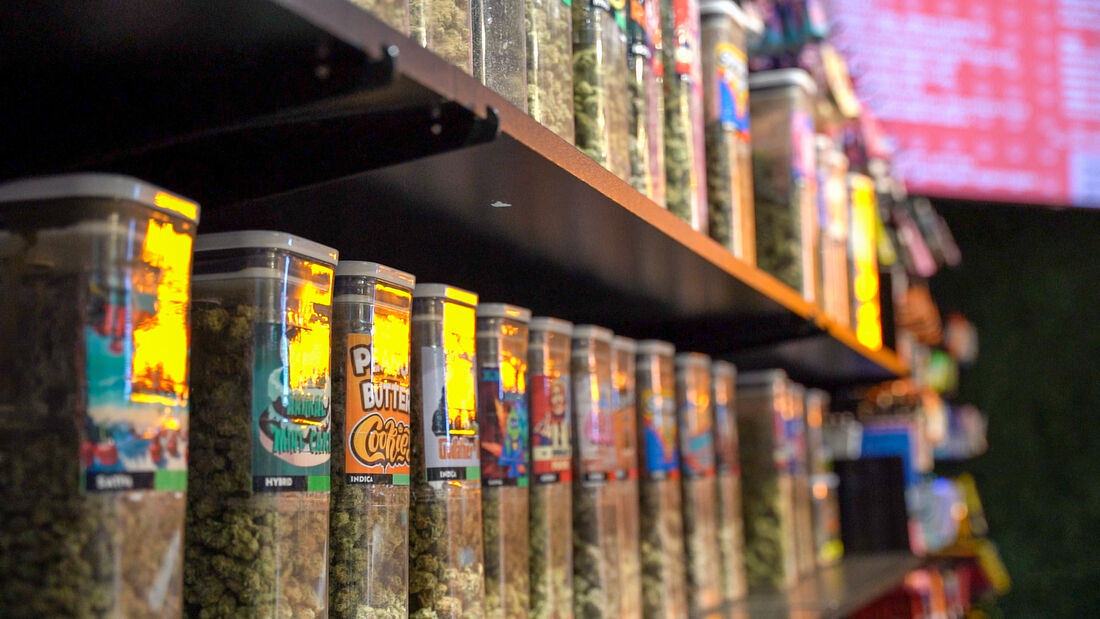 Cannabis Dispensaries | 1 Michigan Locations | Border Buds